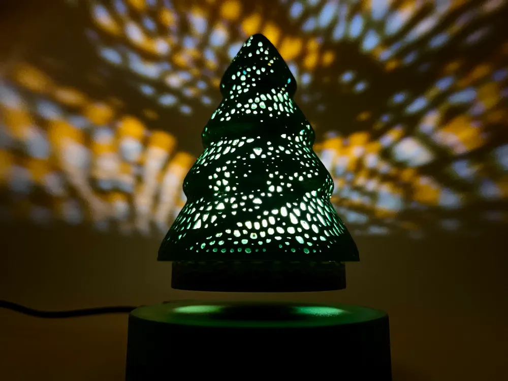 Levitating Christmas Tree Lamp by NUKDDD - MakerWorld