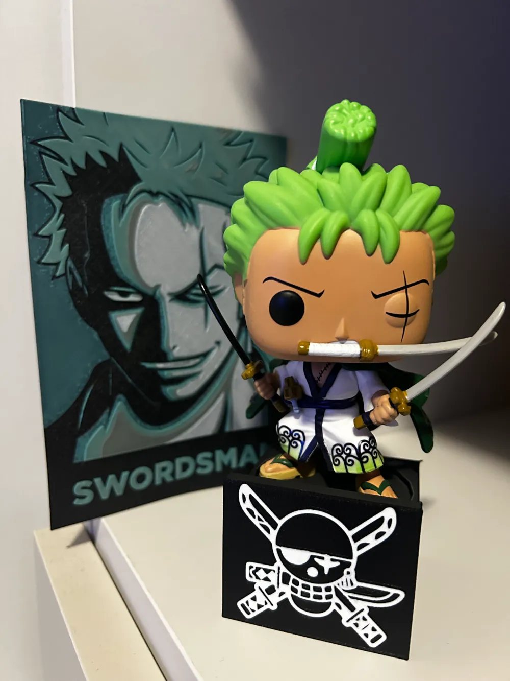 Stand funko pop One Piece Zoro by Skiok97 MakerWorld: Download Free 3D ...