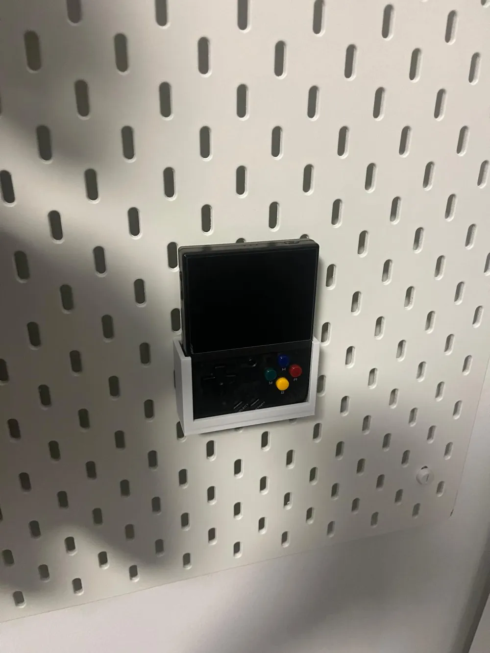 Miyoo Mini Plus Skadis Mount - Free 3D Print Model - MakerWorld