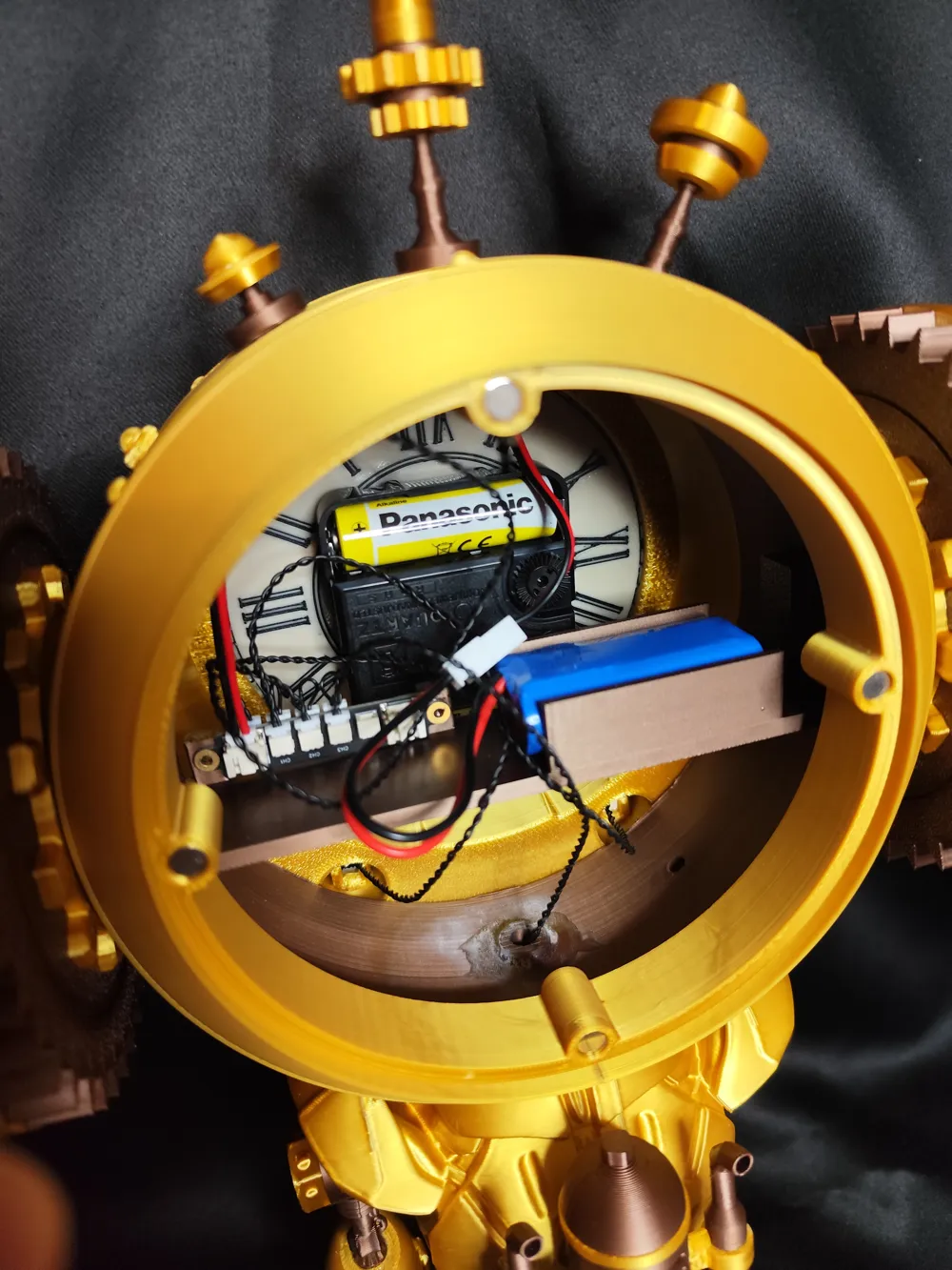 Clock Guardian - Free 3D Print Model - MakerWorld