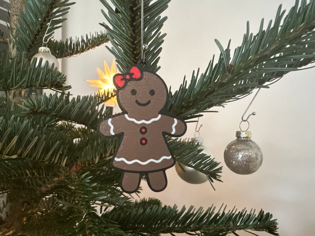 Christmas Gingerbread Woman Ornament - Free 3D Print Model - MakerWorld