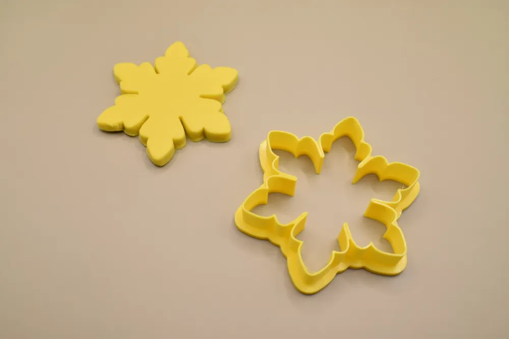 Cozy Snowflake Cookie Cutter – Winter Baking Magic - Free 3D Print ...