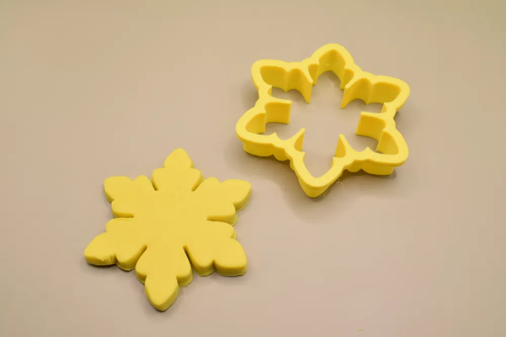 Cozy Snowflake Cookie Cutter – Winter Baking Magic - Free 3D Print ...