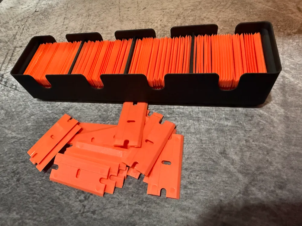 Plastic Razor Blade Holder, Gridfinity - Free 3D Print Model - MakerWorld