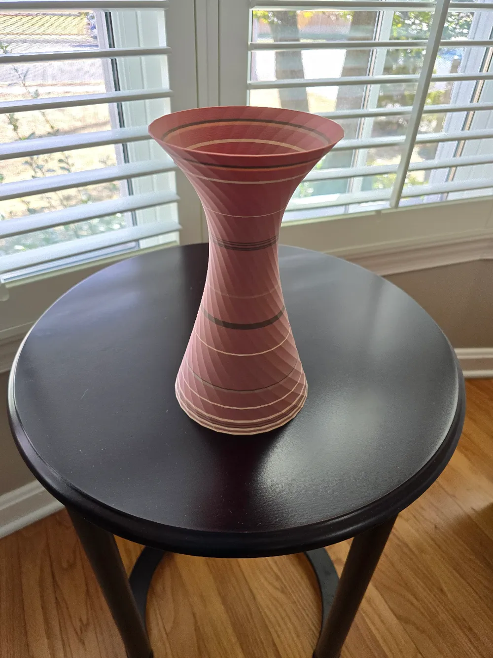 Elegant Vases by DigiDavis - MakerWorld