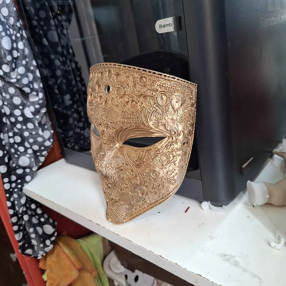 Venetian Mask Volto - Free 3D Print Model - MakerWorld