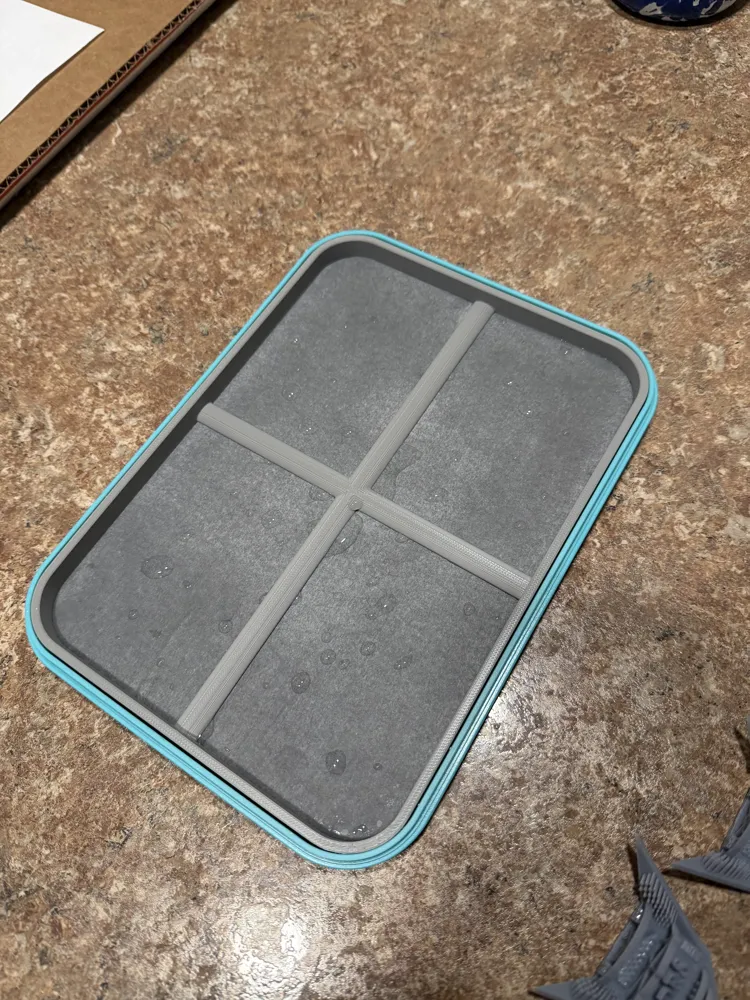 Picasso Wet Palette Retention Insert - Free 3D Print Model - MakerWorld