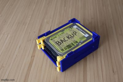 Modular Stackable 2.5" HD/SSD Enclosure by OneMorePrinter MakerWorld ...
