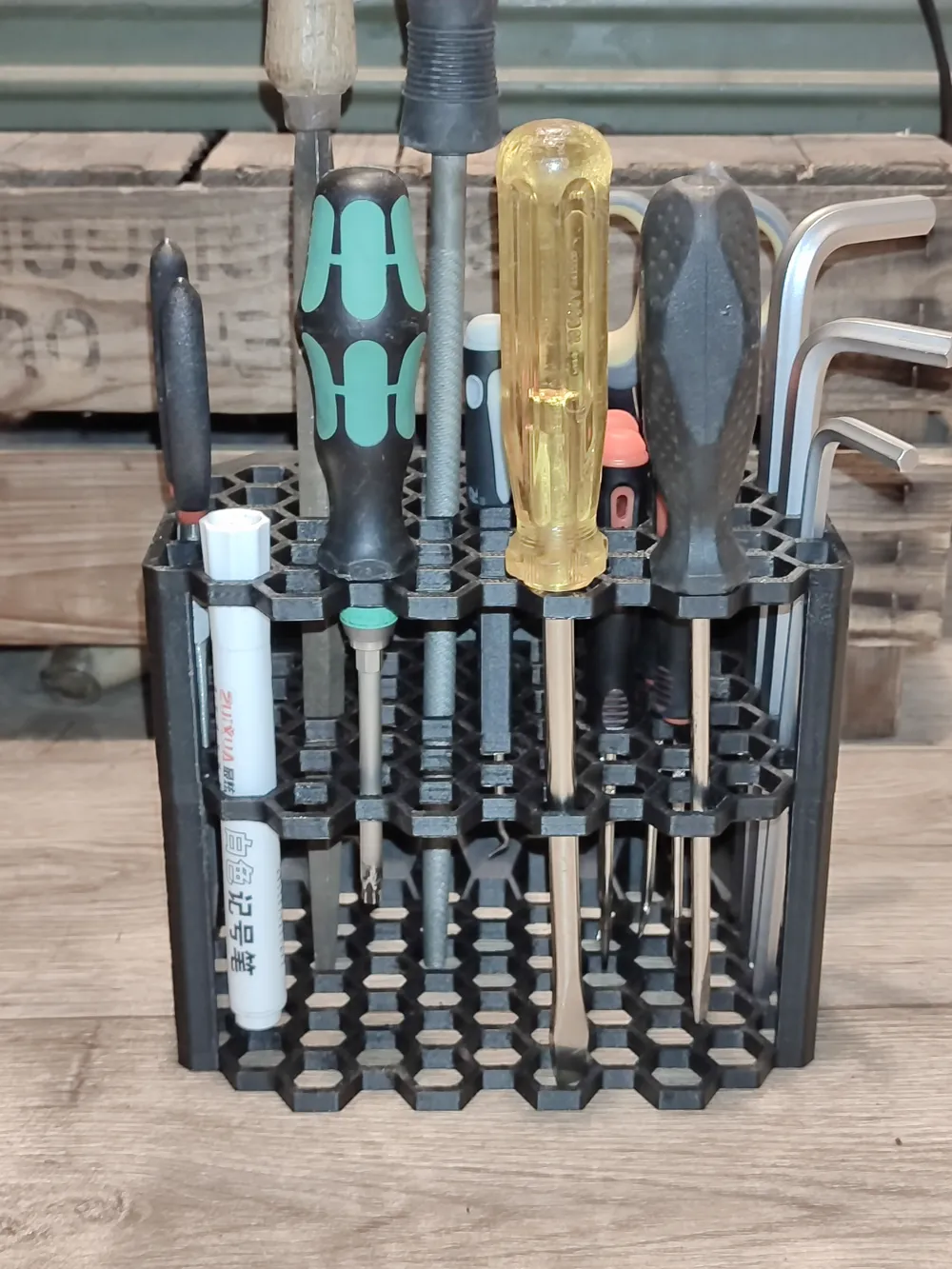 Rugged Hexagon Screwdriver Pen Holder Shelf Desk - Free 3D Print Model ...