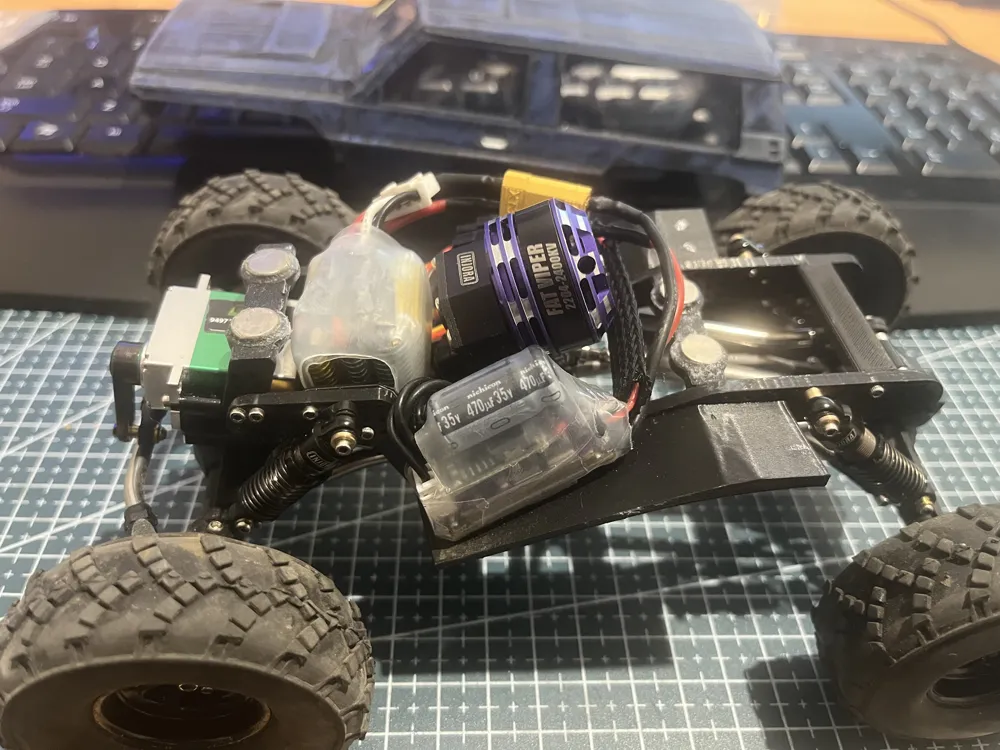 High Clearance SCX24 Chassis by Craig MakerWorld: Download Free 3D Models