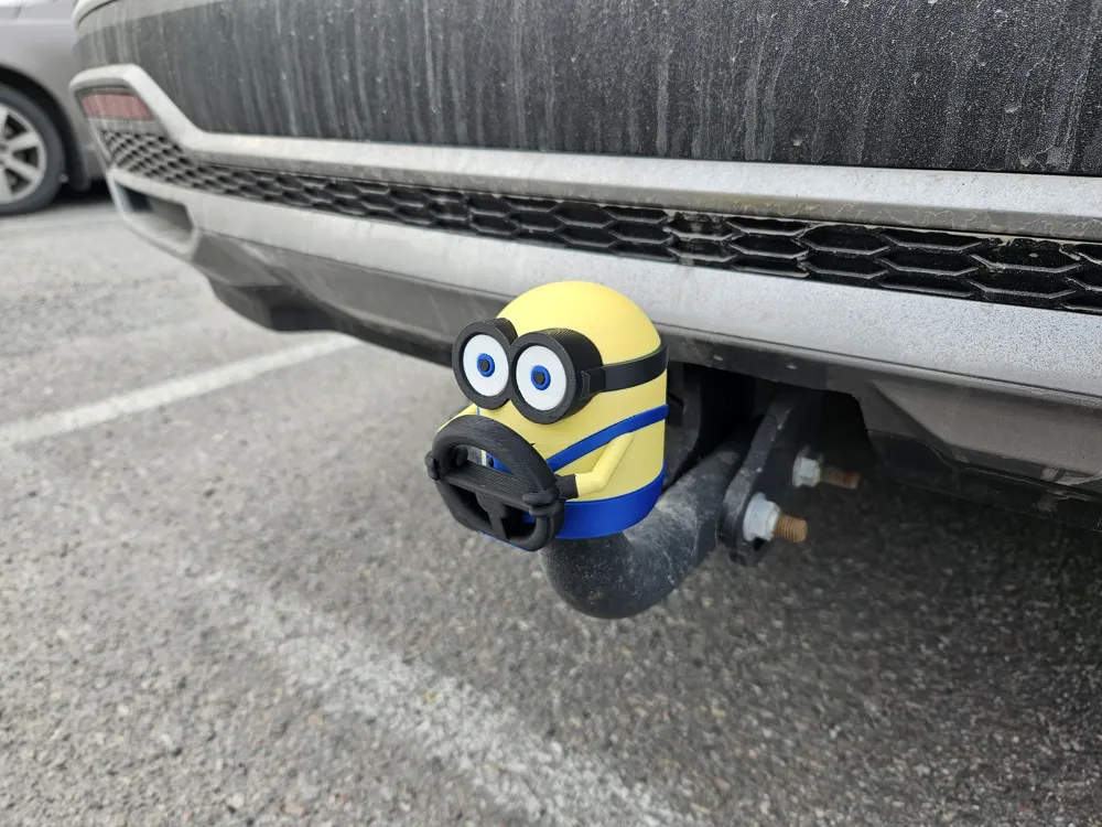 Minion-ähnliche Anhängerkupplungsabdeckung / Kugelkopfschutzkappe von The Ingenious Tinkerer ...