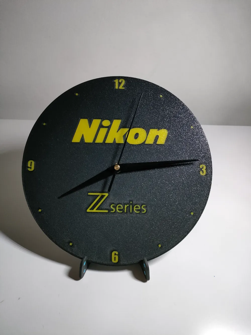 Clock Nikon by nino13893 - MakerWorld