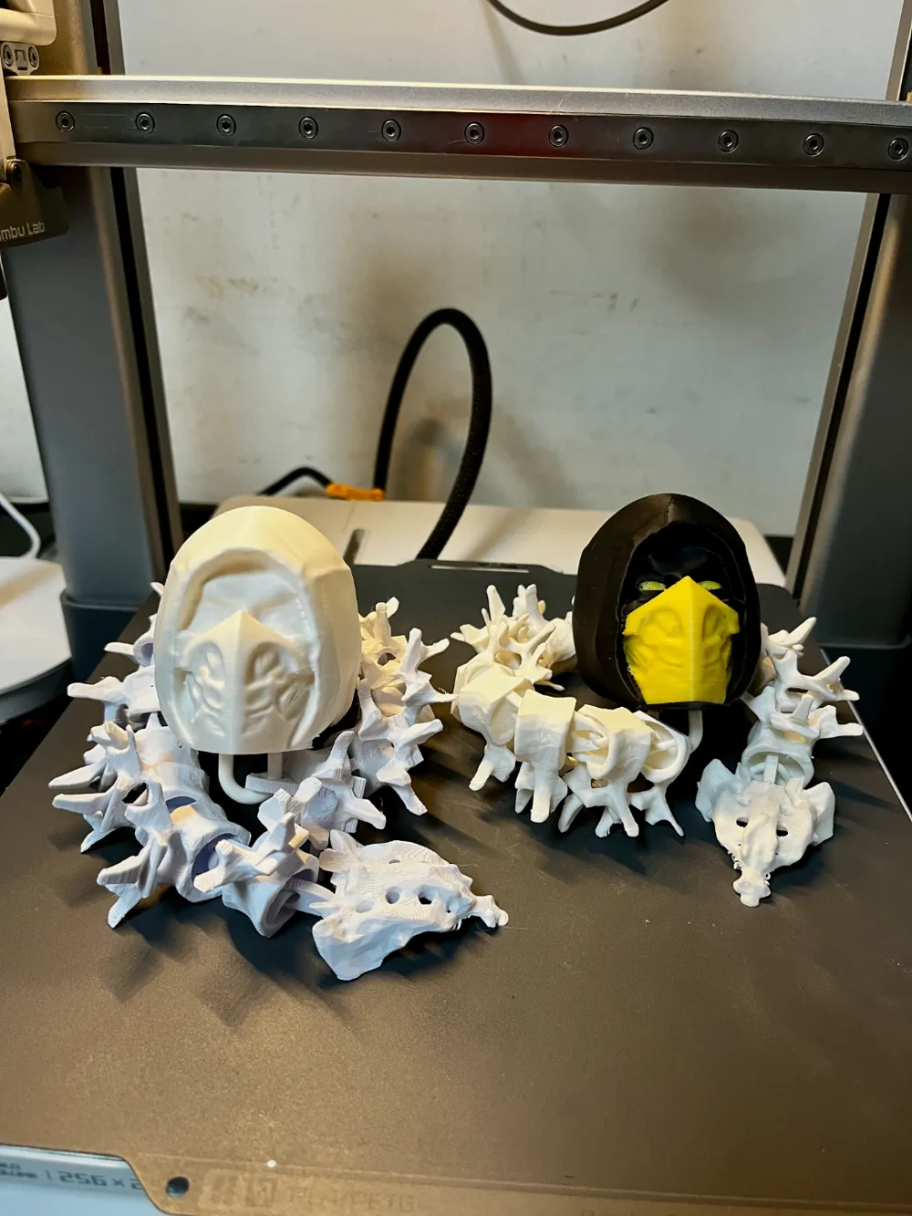Articulated Scorpion head and spine - Free 3D Print Model - MakerWorld