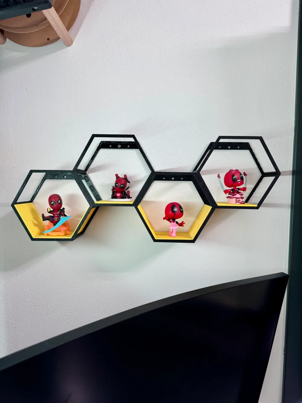 Hexagonal modular shelves 15 cm by Loty3D MakerWorld: Download Free 3D ...