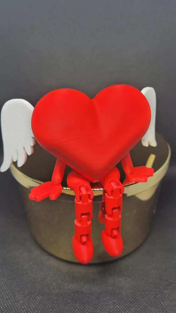 Heart with angel wings, flexi legs Valentine's Day - Free 3D Print ...