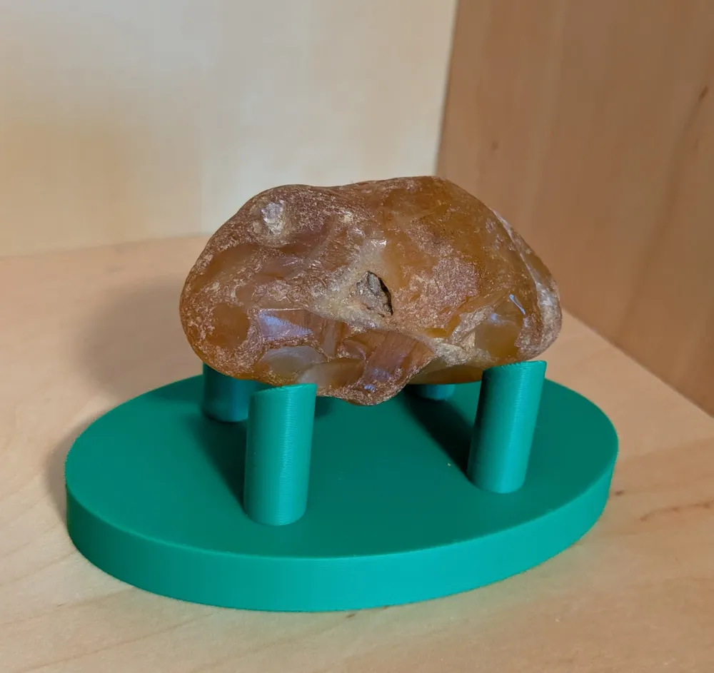 Collectible/Rock display stand by PNW RockhoundMakerWorld: Download ...