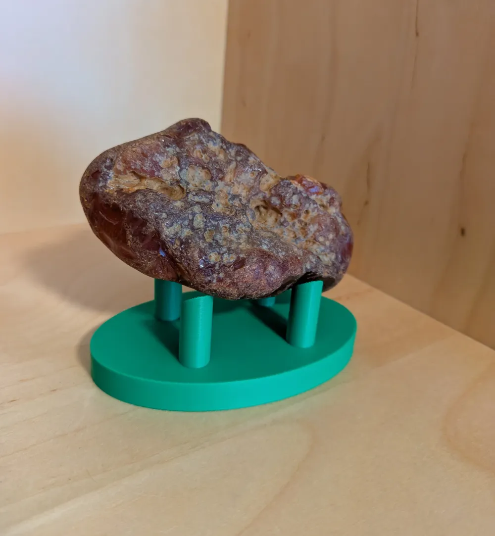 Collectible/Rock display stand by PNW RockhoundMakerWorld: Download ...
