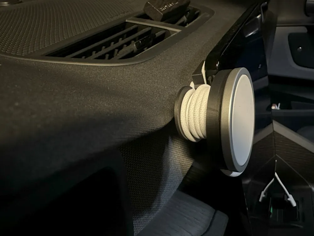 Polestar 2 Magsafe holder by Ana5000 MakerWorld: Download Free 3D Models