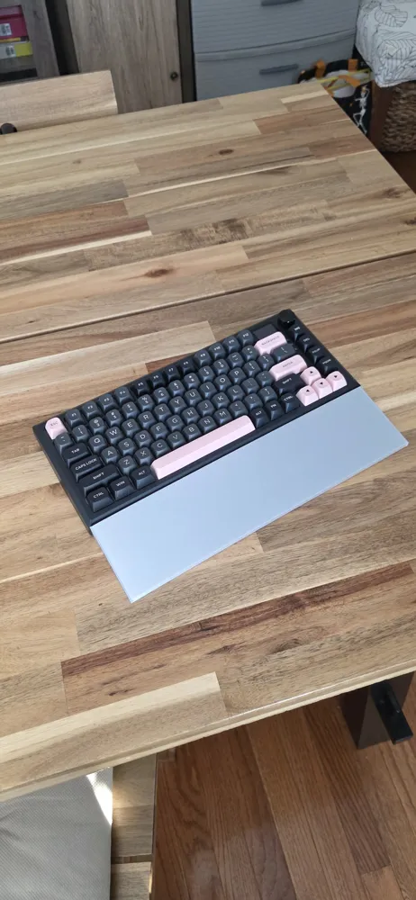 Modern Keyboard Wrist Rest - Free 3D Print Model - MakerWorld