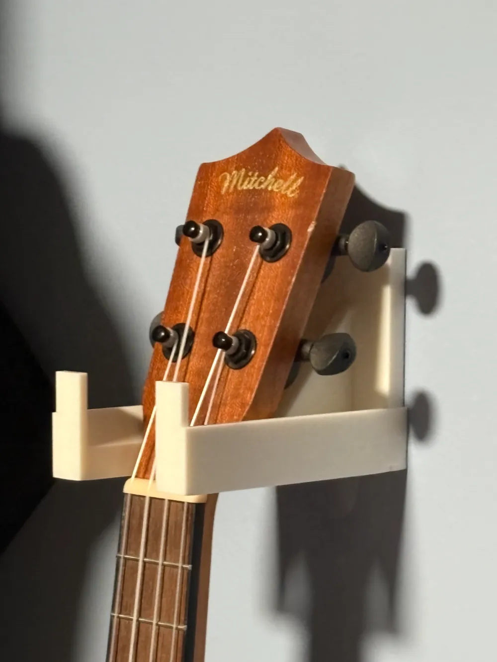 Screwless Ukulele Wall Mount by The4nlySpot - MakerWorld