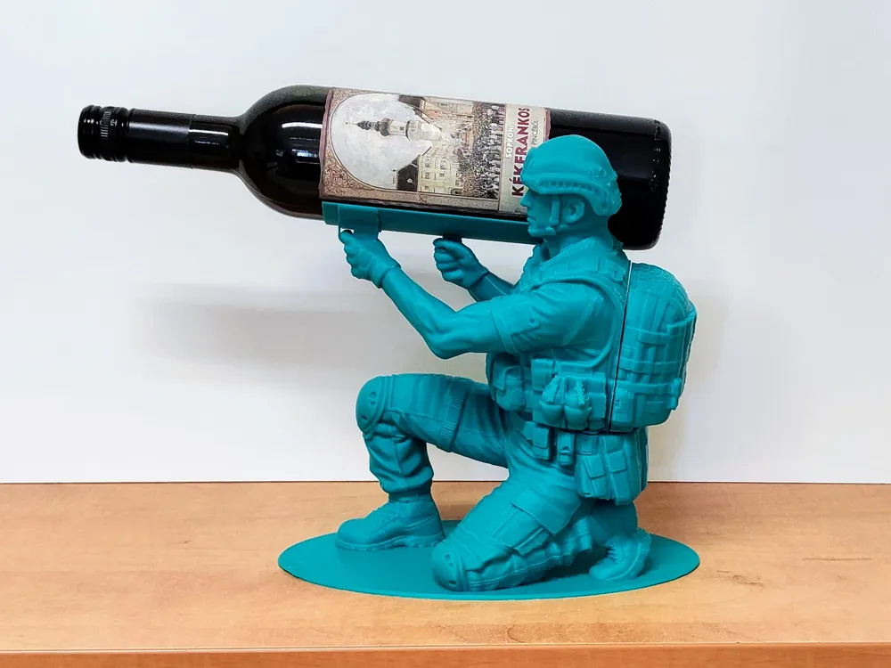 Tactical Bottle Launcher - RPG Soldier with bottle - Free 3D Print ...