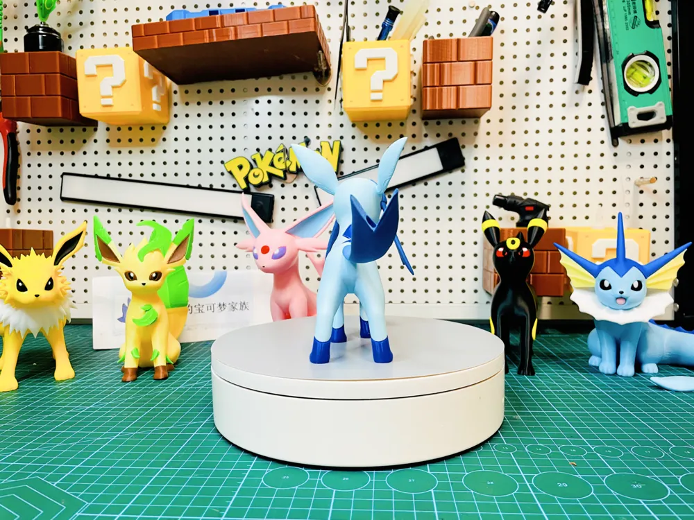 Pokémon —Glaceon (Multi-color Assembly) by 手残的Leo - MakerWorld