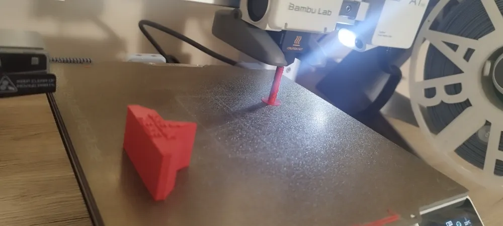 L.A.T (Layer Adhesion Tester) by Claudio "CloClo" MakerWorld: Download ...