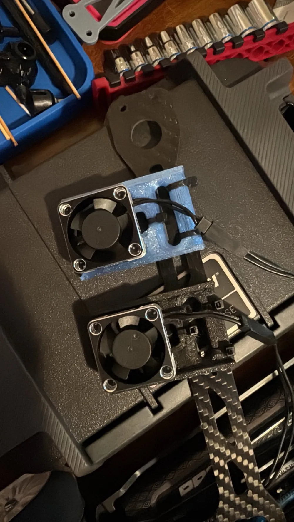 Halterung für RC-Lüfter von user_3152650427 MakerWorld: Kostenlose 3D ...