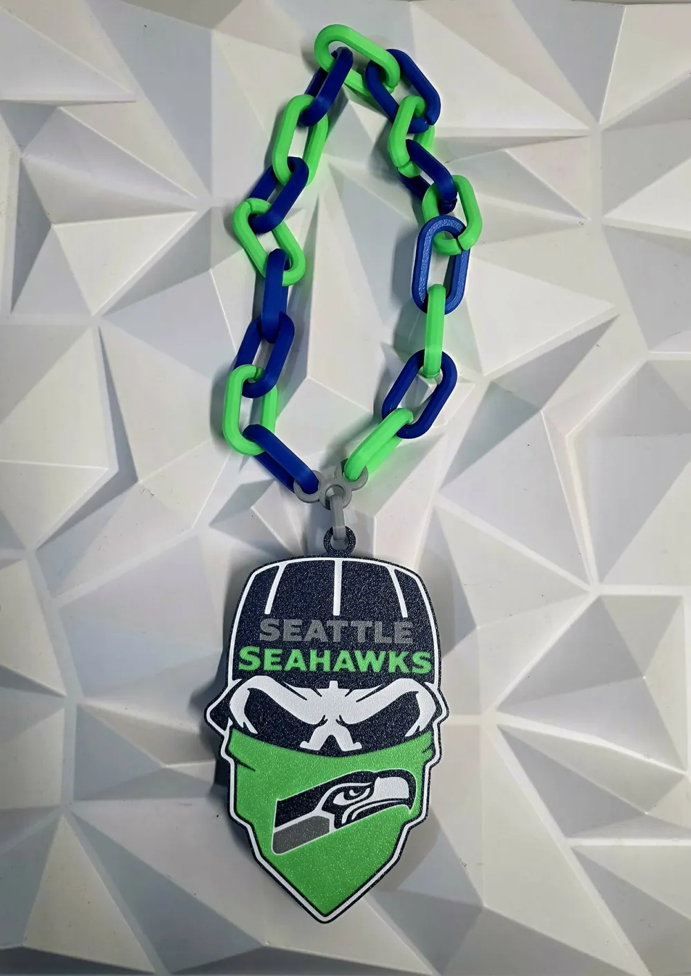Seattle Seahawks Hype Chain Pendant - Free 3D Print Model - MakerWorld