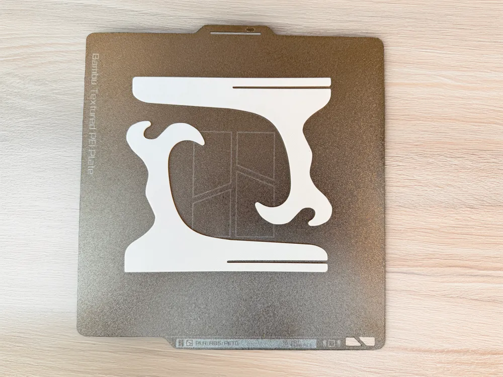 Plate Support by mastermindbrazil - MakerWorld