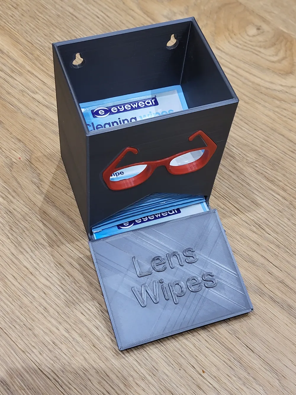 Lens Wipe Dispenser by K32Designs - MakerWorld