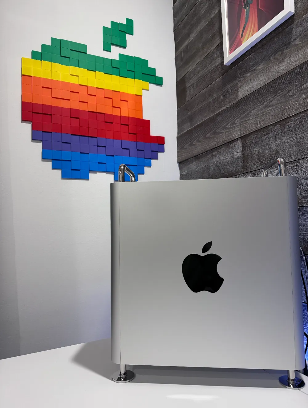 Retro Apple Logo Wall Art by sharpie00 MakerWorld: Download Free 3D Models