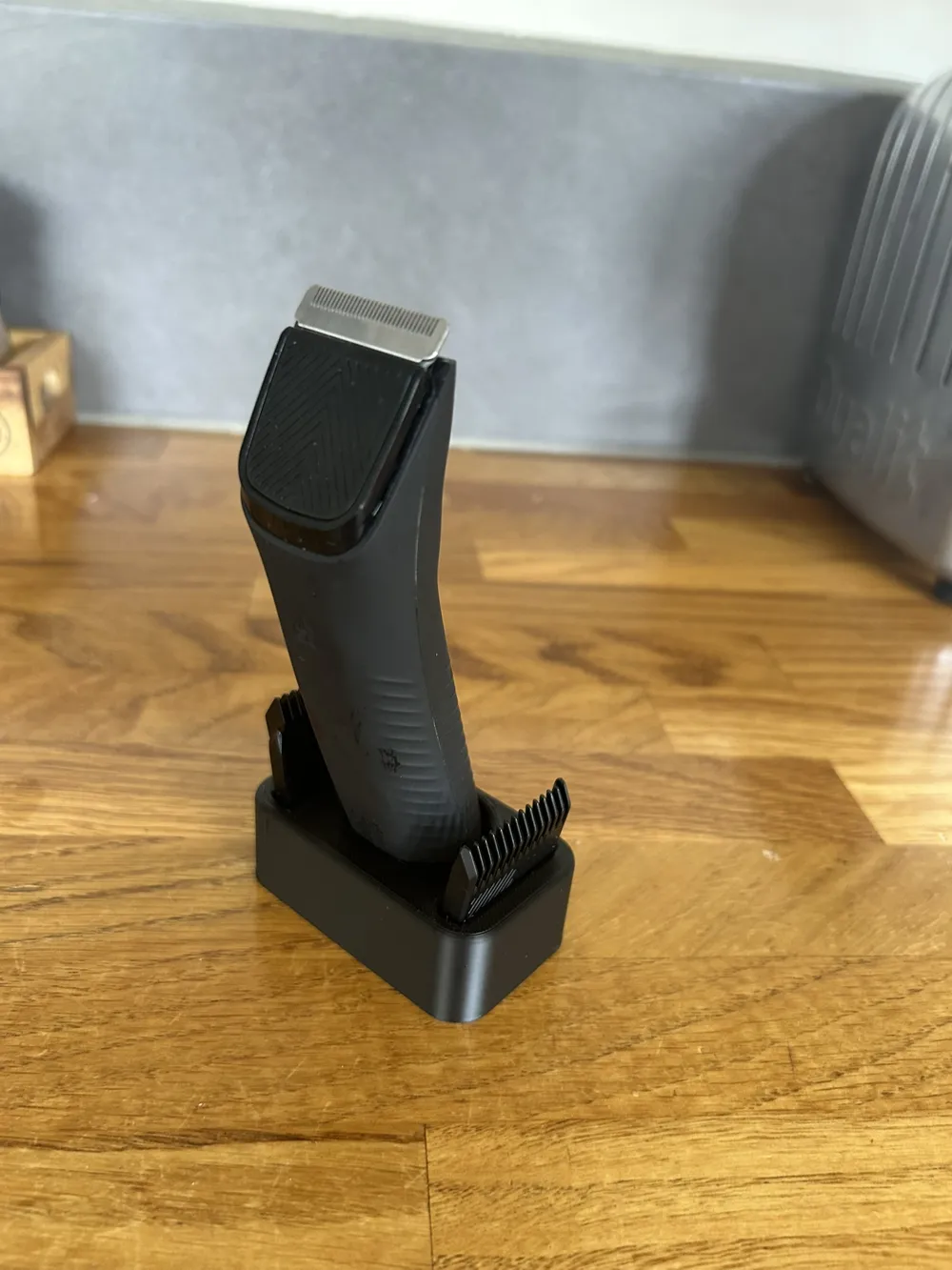 Manscaped Lawnmower 3.0 Trimmer Stand - Free 3D Print Model - MakerWorld