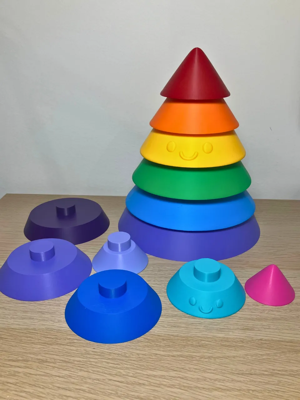 Stacking Christmas Tree Decoration–Holiday Display - Free 3D Print ...