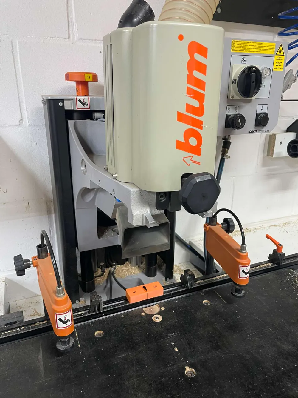 Blum minipress Center Marker Remixed by SID - MakerWorld
