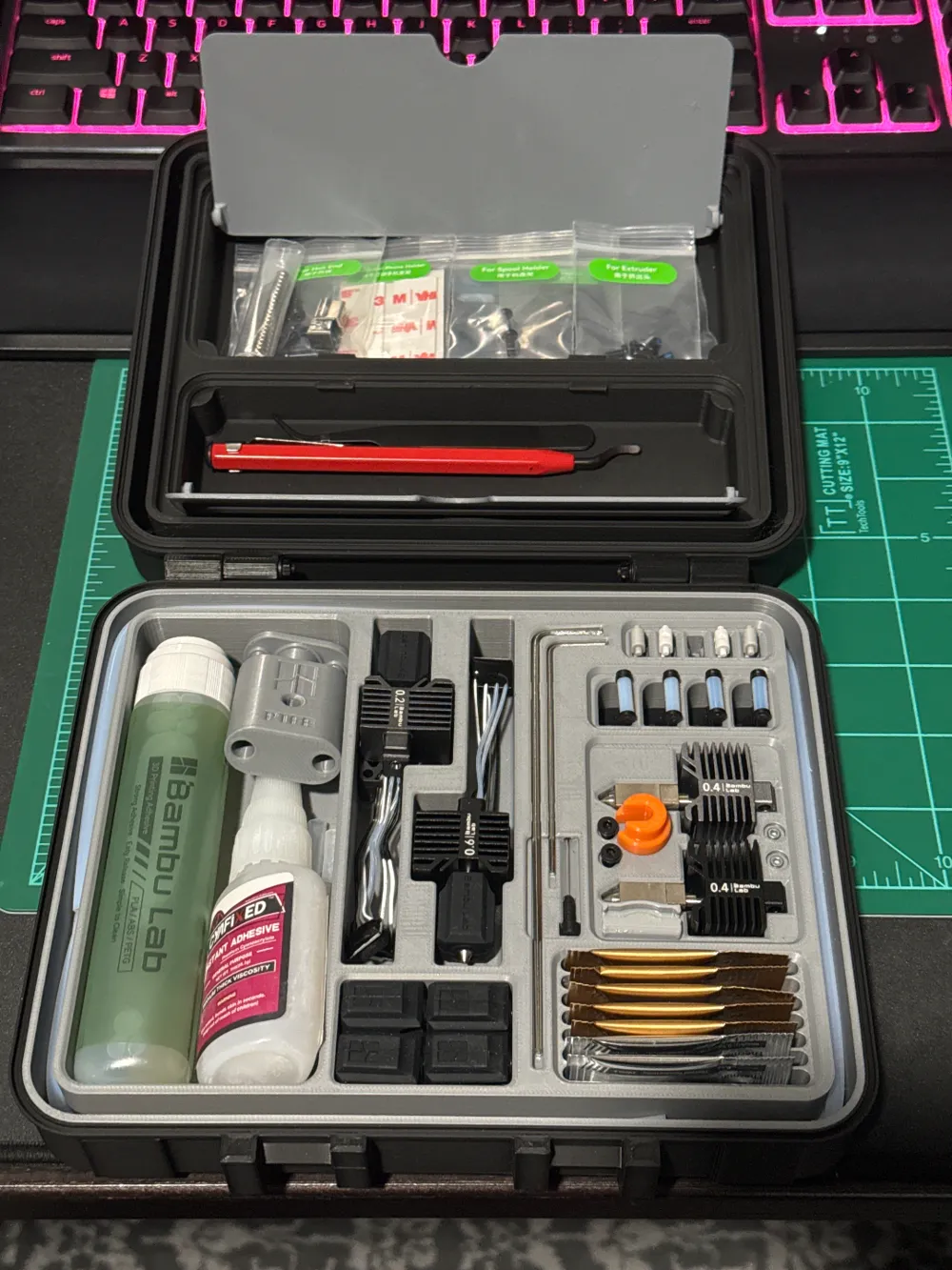 2mm Thick Lids for the Top Bambu Tough Case Insert Remixed by crzisme ...