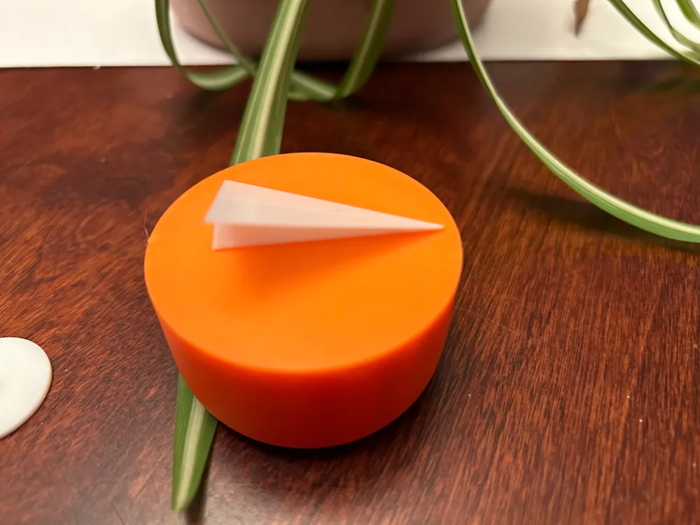 Tiny Paper Airplane with Stand by SirIriS - MakerWorld