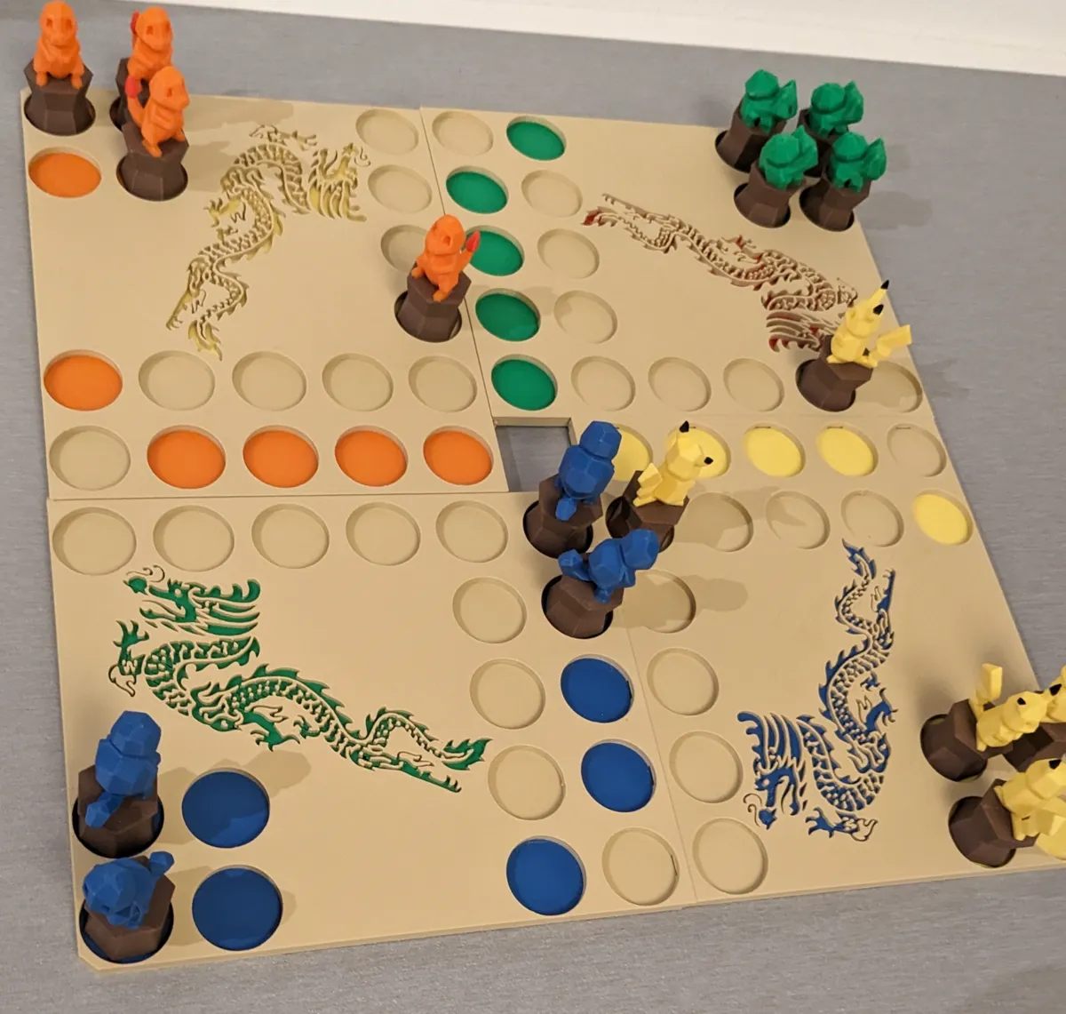 Ludo Game Board Dragon Style / Mensch Ärger dich nicht Brett - Free 3D ...