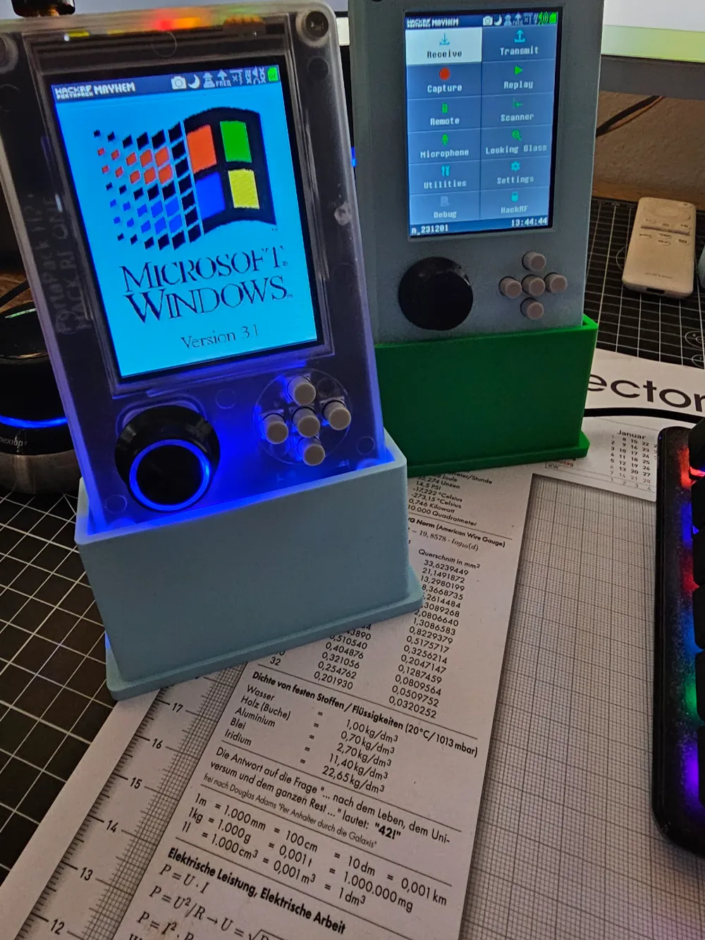 HackRF Portapack Stand by oldbug62 - MakerWorld