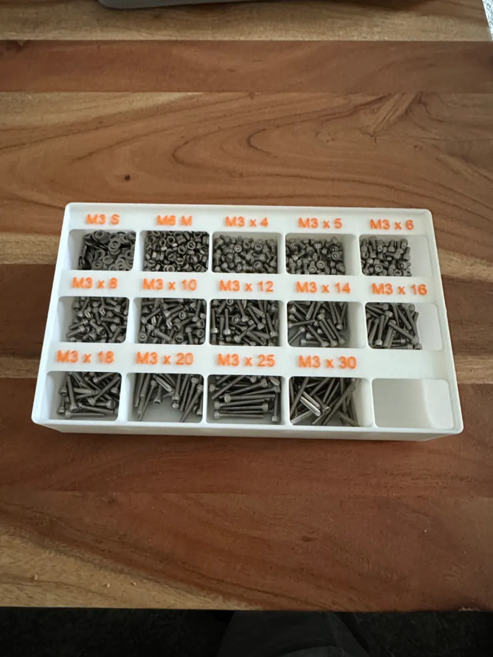 Gridfinity M3 Screw box - Free 3D Print Model - MakerWorld