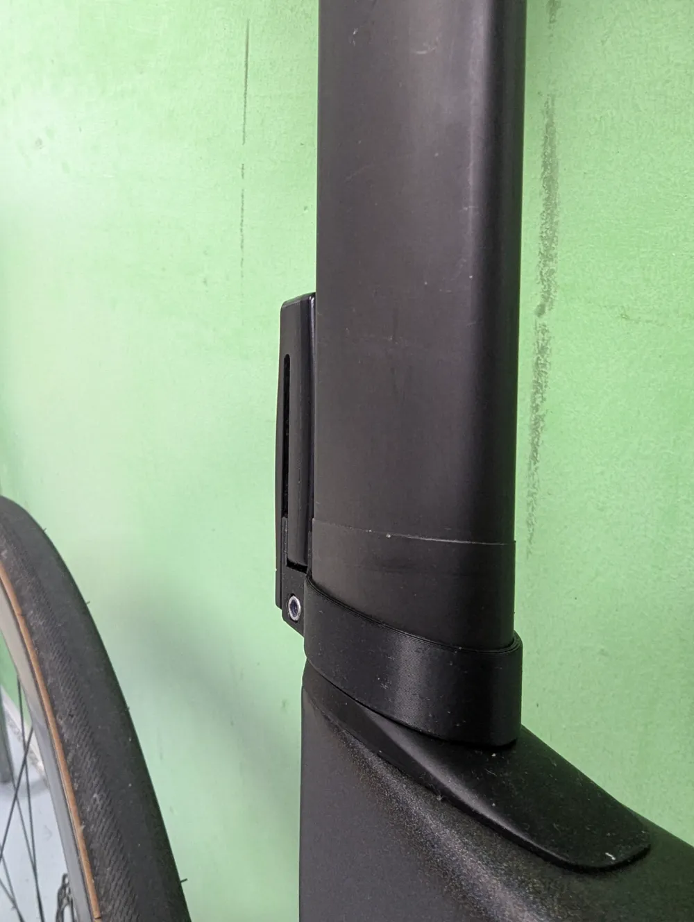 KNOG Rear Light Mount for Specialized Tarmac SL7 by flowmotion - MakerWorld