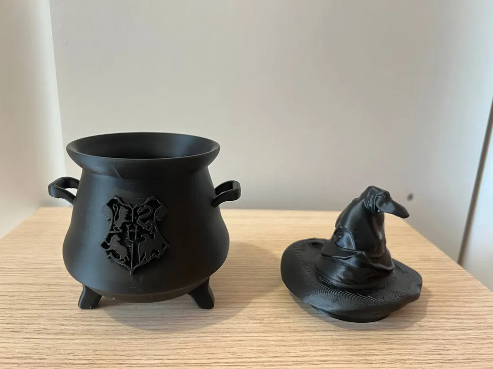 Hogwarts Candy Cauldron - Free 3D Print Model - MakerWorld
