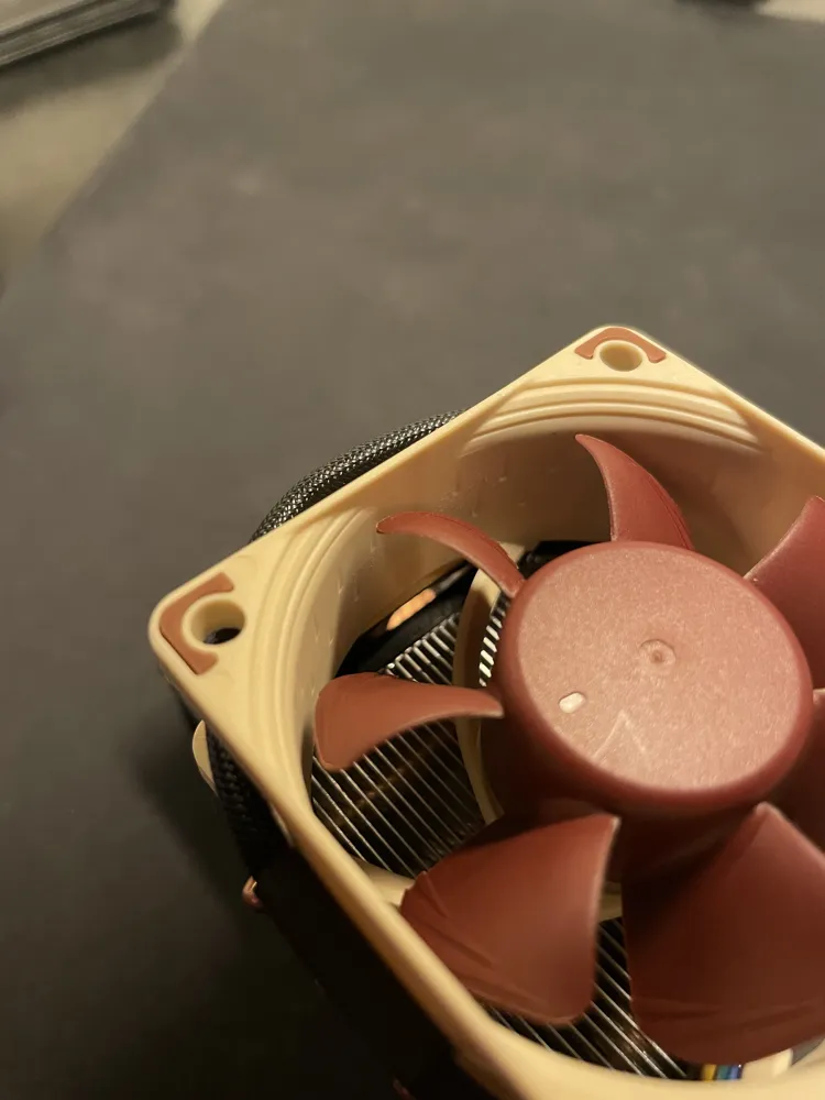 Bitaxe 60mm Fan Adapter for GeekPi w VR Vent - Free 3D Print Model ...