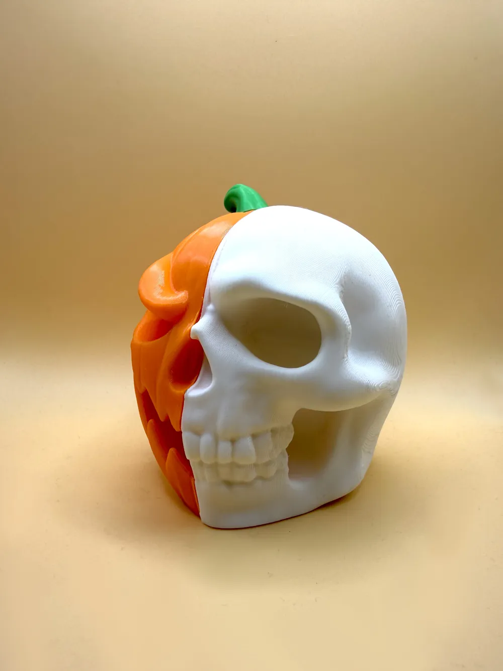 Pumpkin Skull by BatChips MakerWorld: Download Free 3D Models