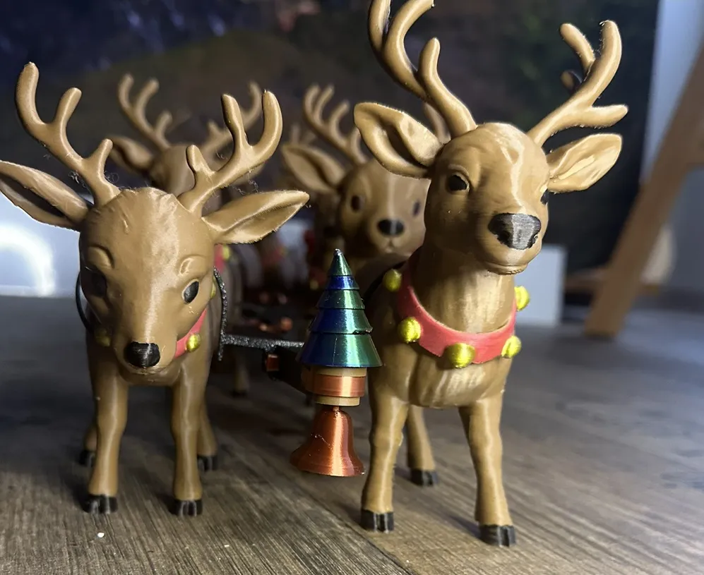 Christmas Sleigh with 8 Reindeer - Free 3D Print Model - MakerWorld