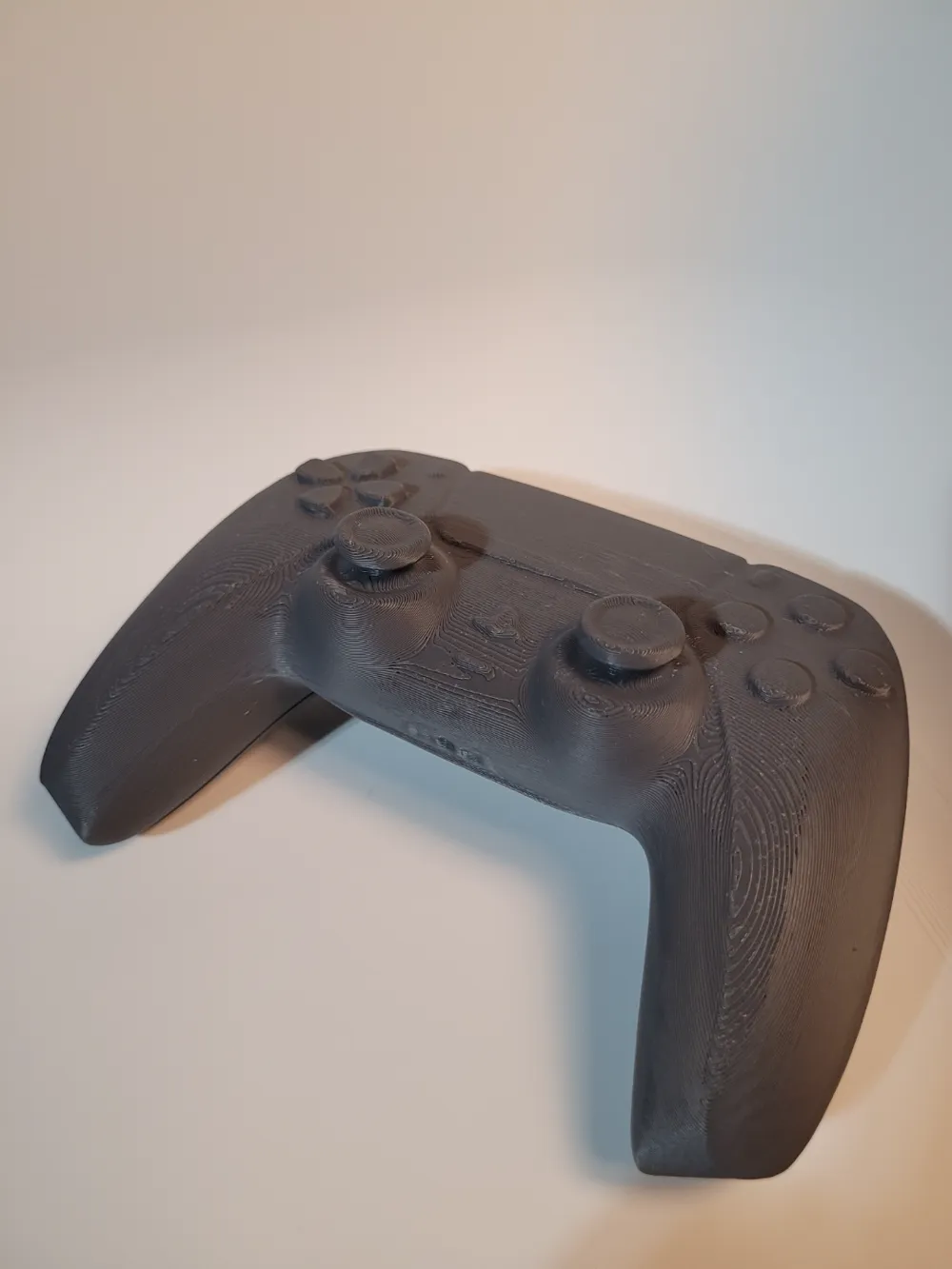 PS5 Controller Prop by Mister Red MakerWorld: Download Free 3D Models