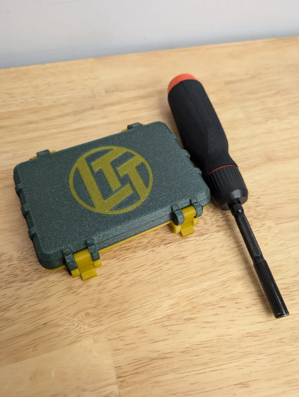 LTT Screwdriver Bit Holder 60 Bits - 2 Extension Remixed by maDIOne ...