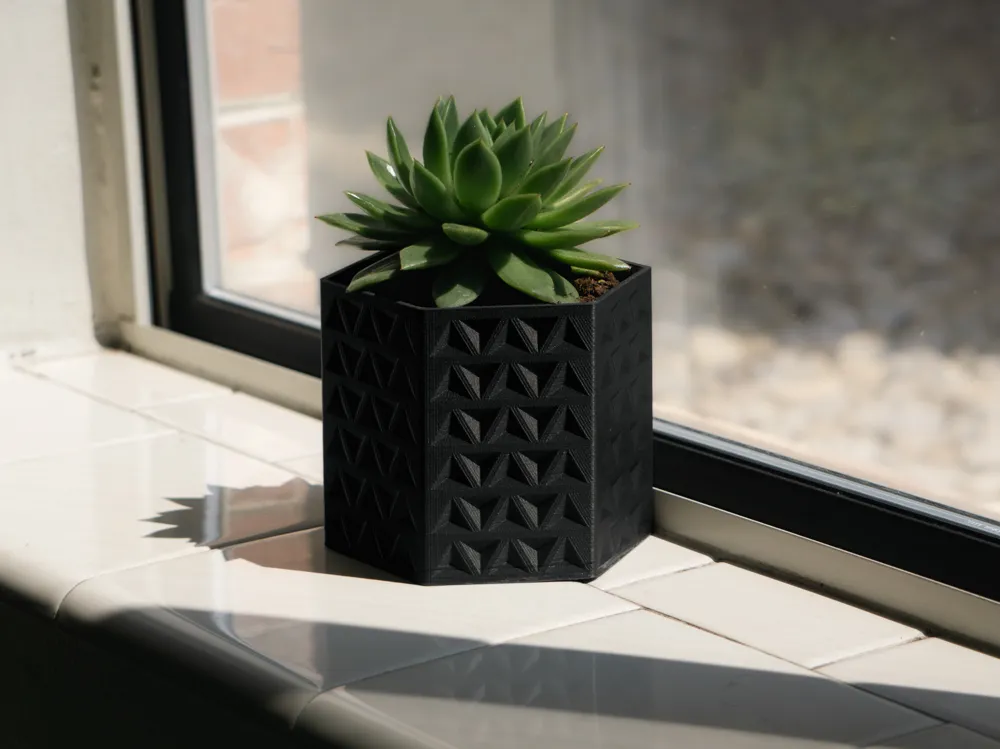 Tri-Hex Planter Pot, 4 inches, with Drainage Holes, Drip Tray by Jordan ...