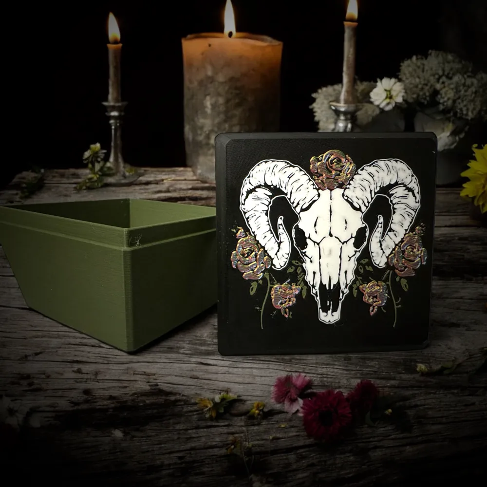 Ram Skull Floral Pinch Box by Boodl3D - MakerWorld