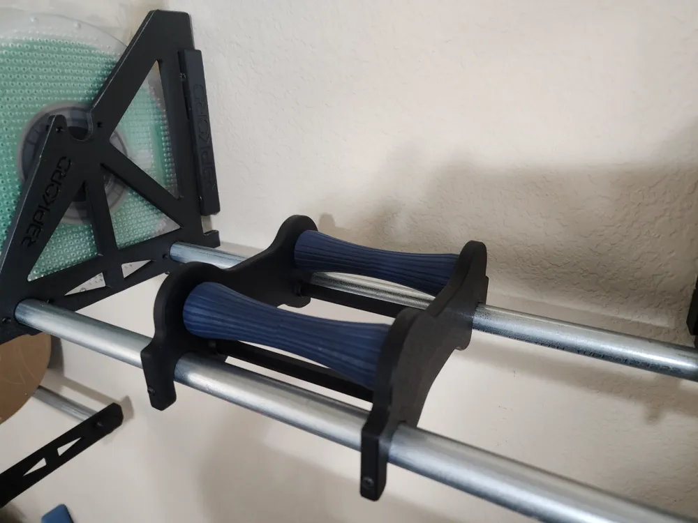 Self-Centering Filament Spool Holder for RepRack Remixed by jaminv ...